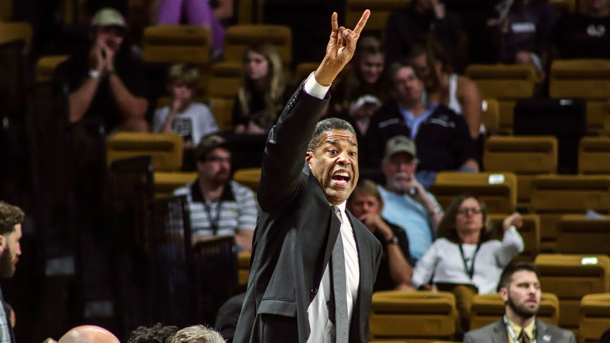 NBA Veteran DerMarr Johnson Named Assistant Men’s Basketball Coach ...