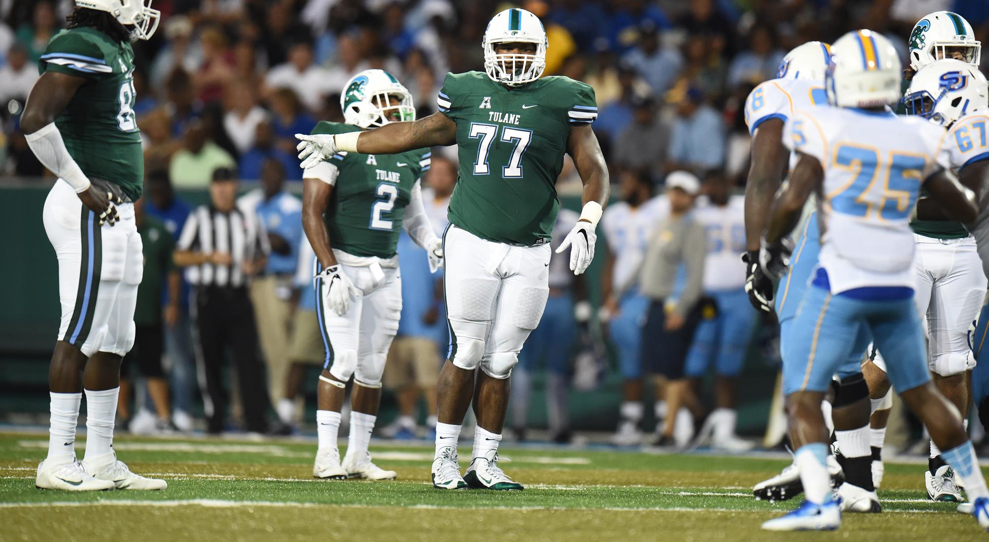 Football's Tanzel Smart Shines, Puts Skills on Display at NFL Scouting ...