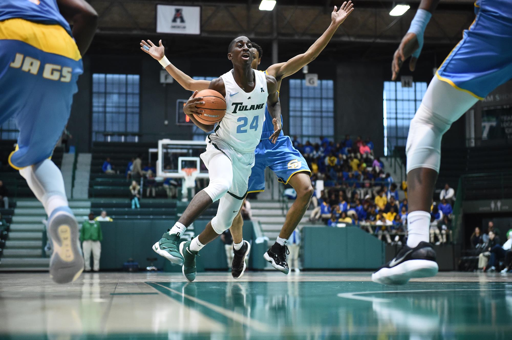 Shakwon Barrett - Men's Basketball - Tulane University Athletics
