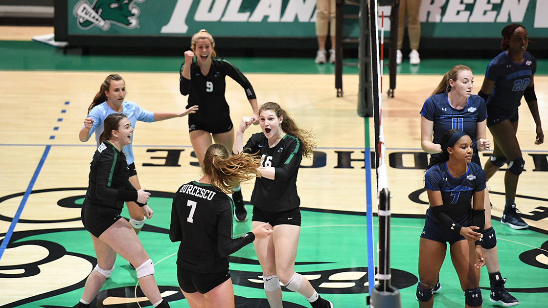 Green Wave Volleyball Sweeps UNO, Goes 12-0 Sets Undefeated - Tulane ...