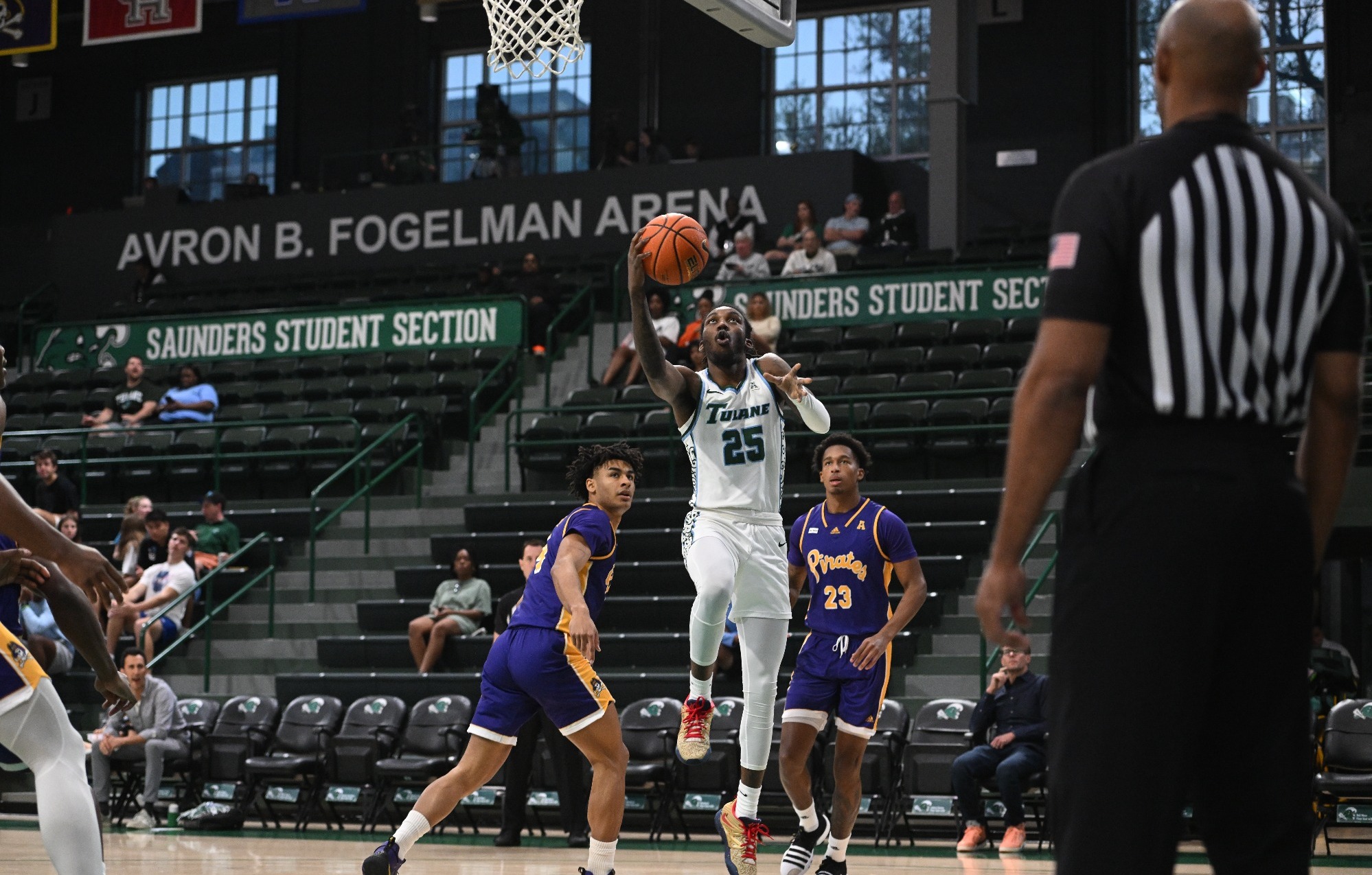 Men's Basketball Gets Back in the Win Column With 81-78 Victory Over ...