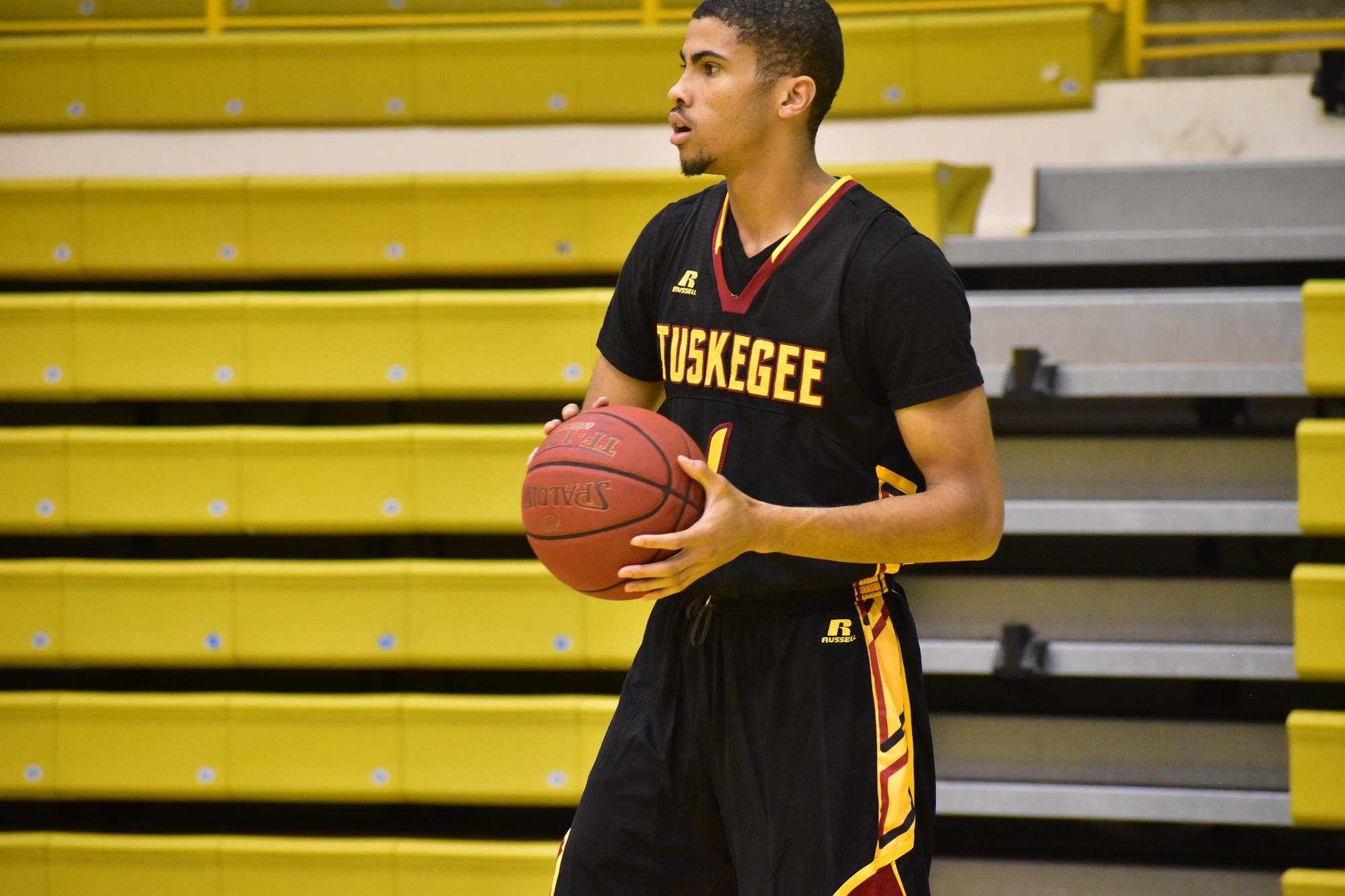 Daniel Roach - Men's Basketball - Tuskegee University Athletics
