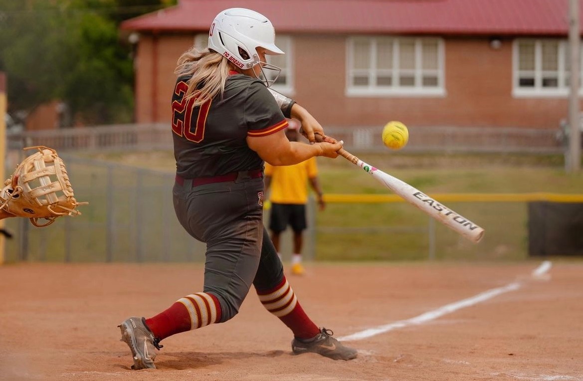 Golden Tigers Split Pair of Games on Day Two of SIAC Crossover ...