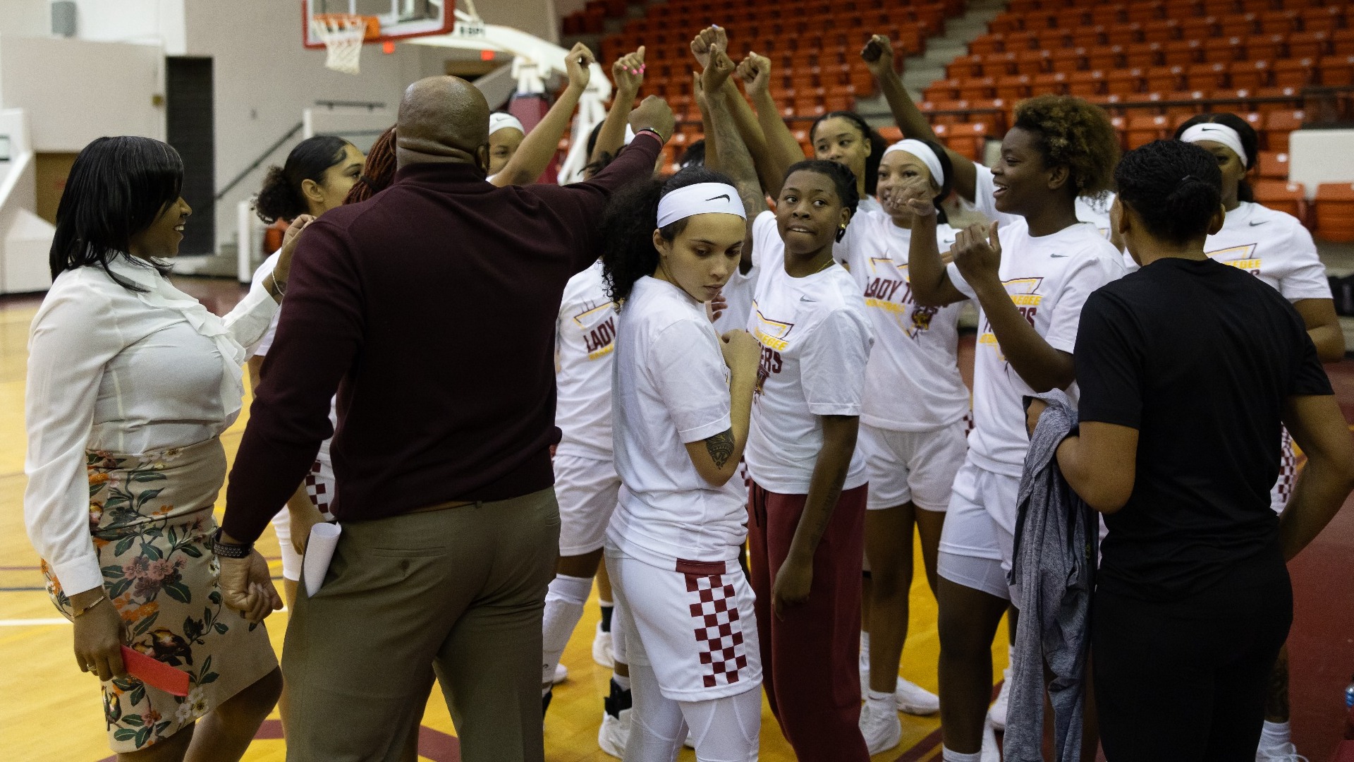 Alana Roberts - Women's Basketball - Tuskegee University Athletics