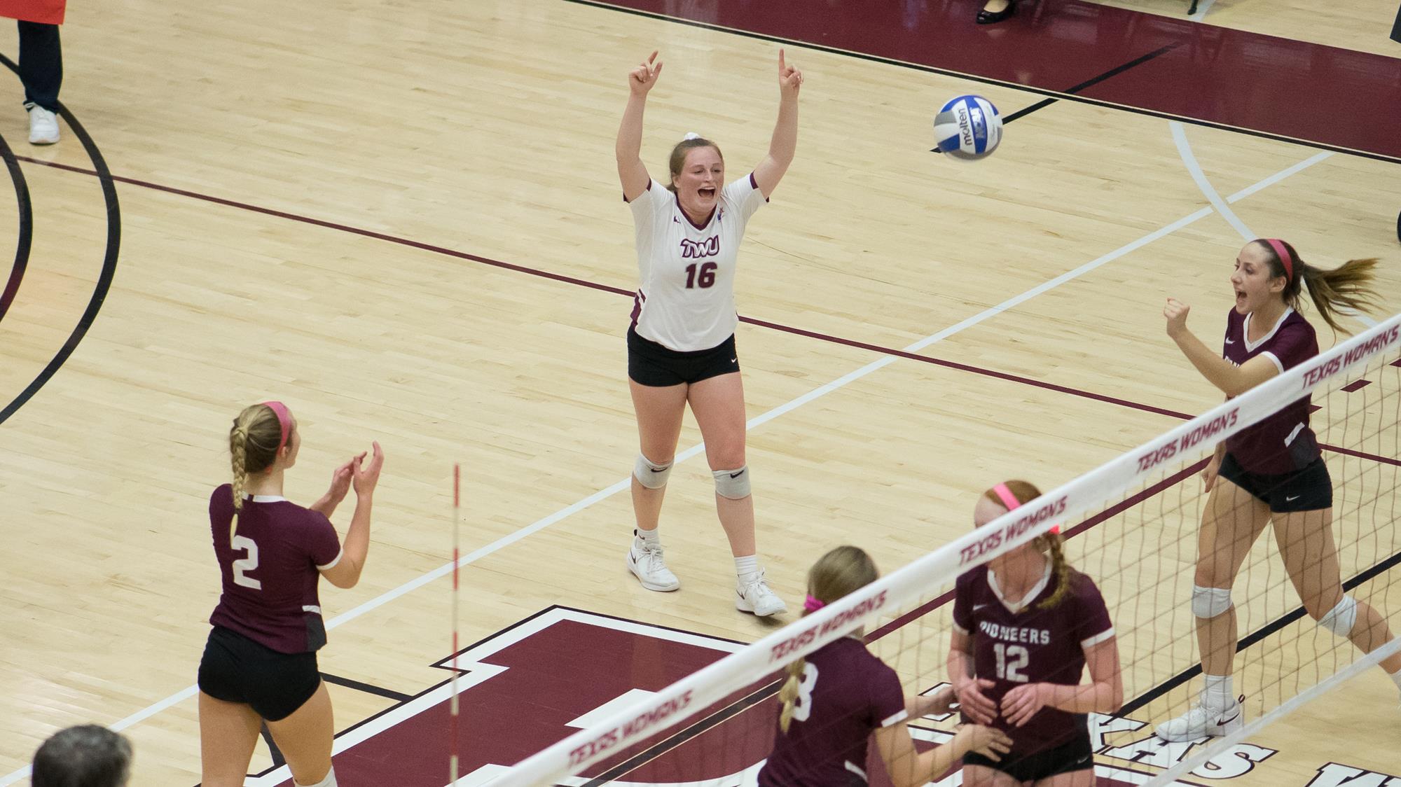 Bailey French - Volleyball - Texas Woman's University Athletics