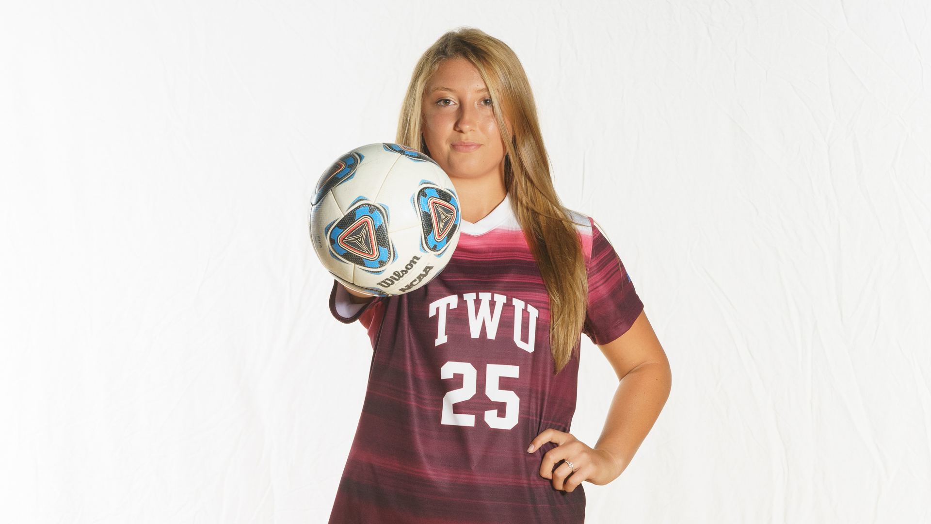 Taylor Potraza - Soccer - Texas Woman's University Athletics