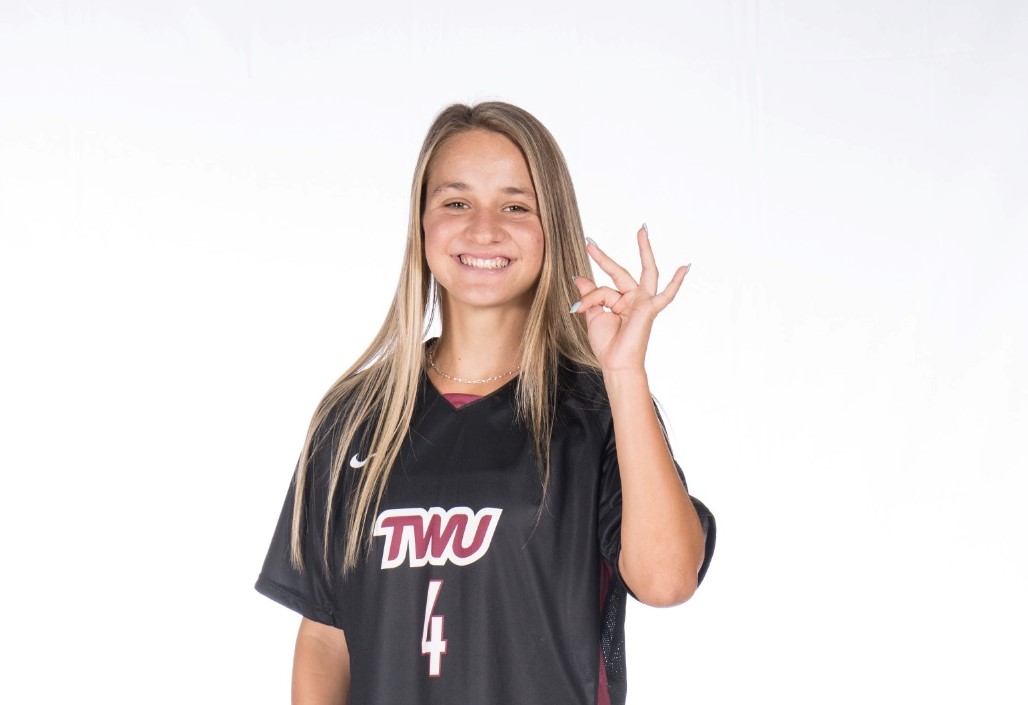 Avery Simmons - Soccer - Texas Woman's University Athletics