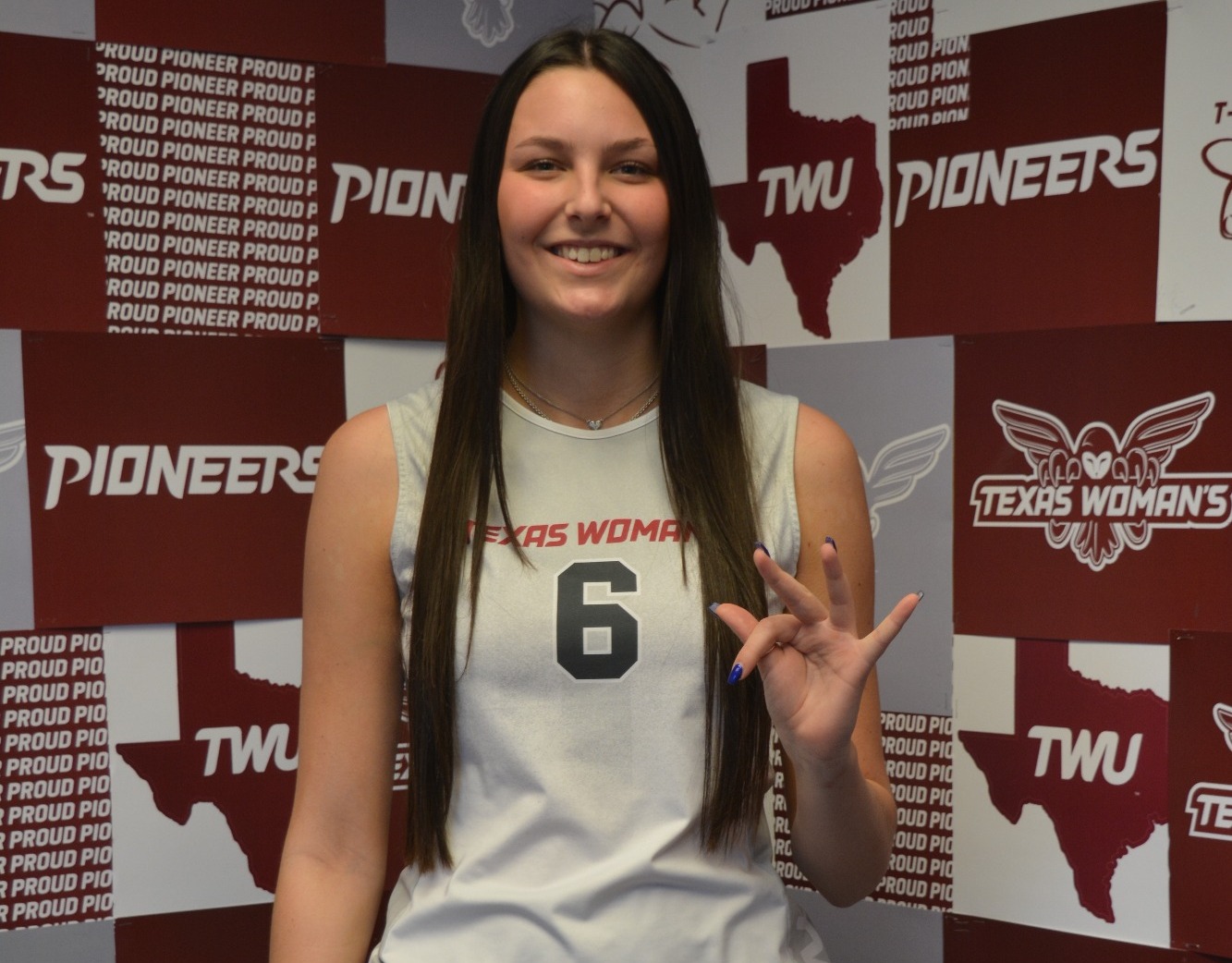 PIONEERS WELCOME ADDISON CHAPMAN - Texas Woman's University Athletics