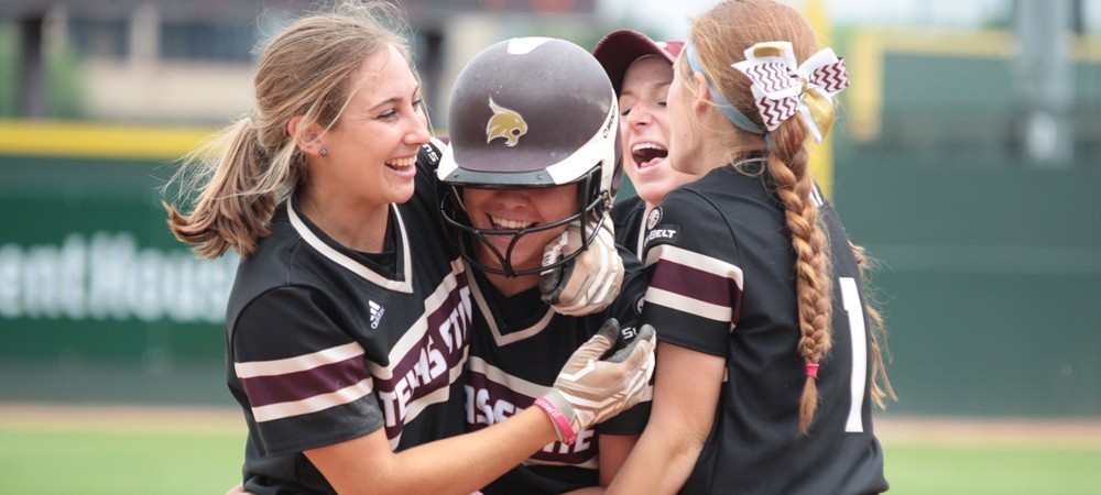 Kelli Baker - Softball - Texas State Athletics