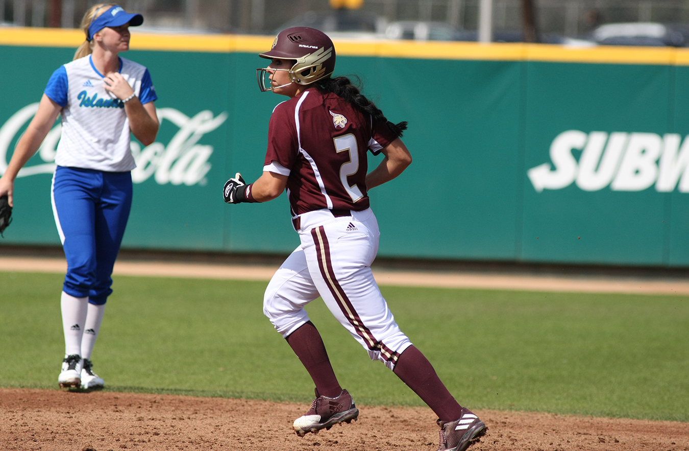 Ariel Ortiz - Softball - Texas State Athletics