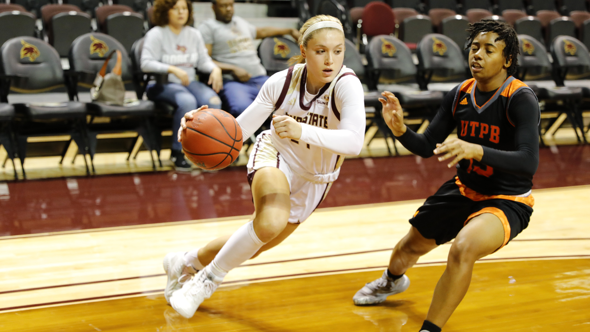 Brooke Holle - Women's Basketball - Texas State Athletics
