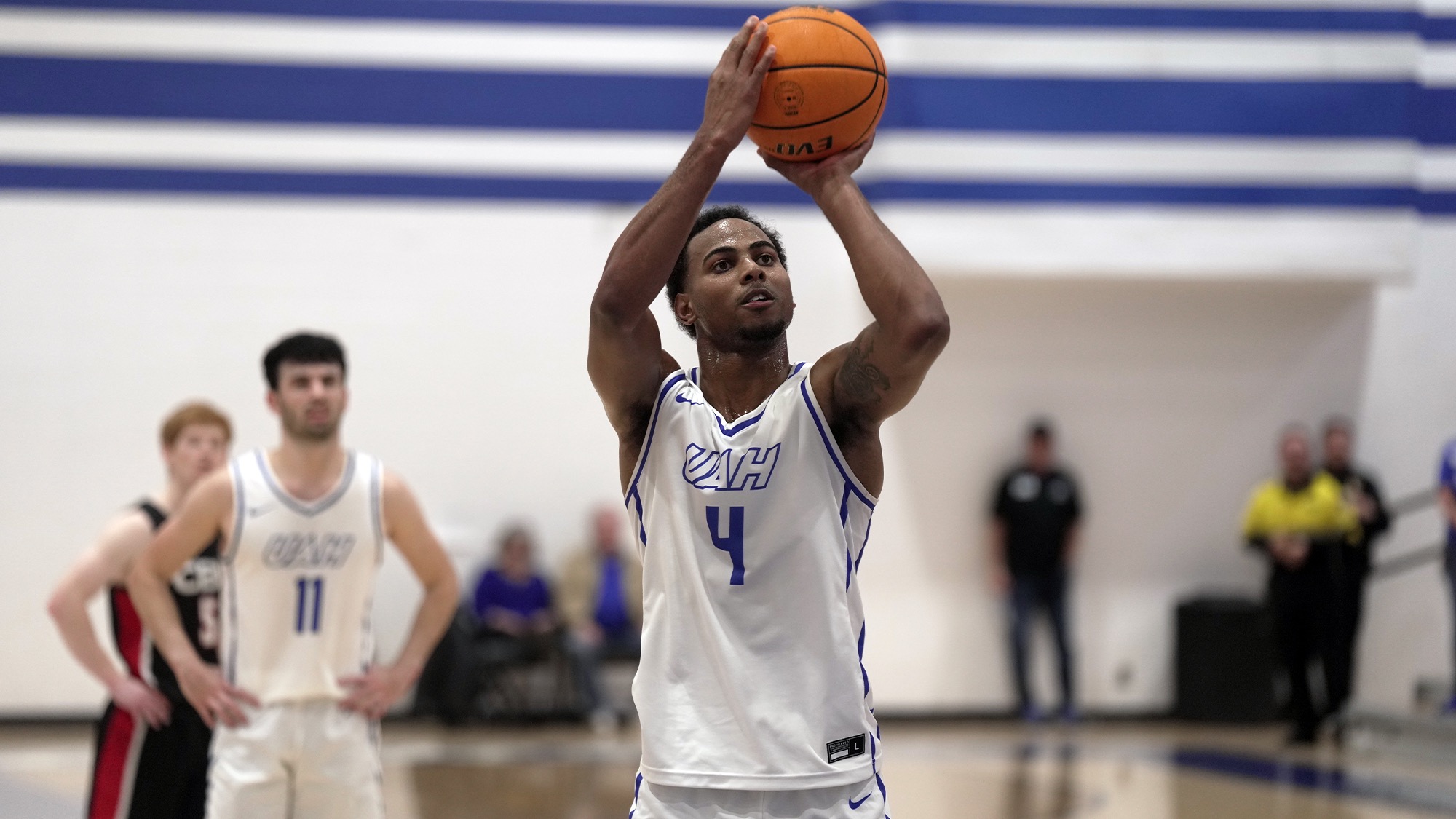 Williamson's Heroics Lift UAH to Late Win over CBU - UAH Athletics