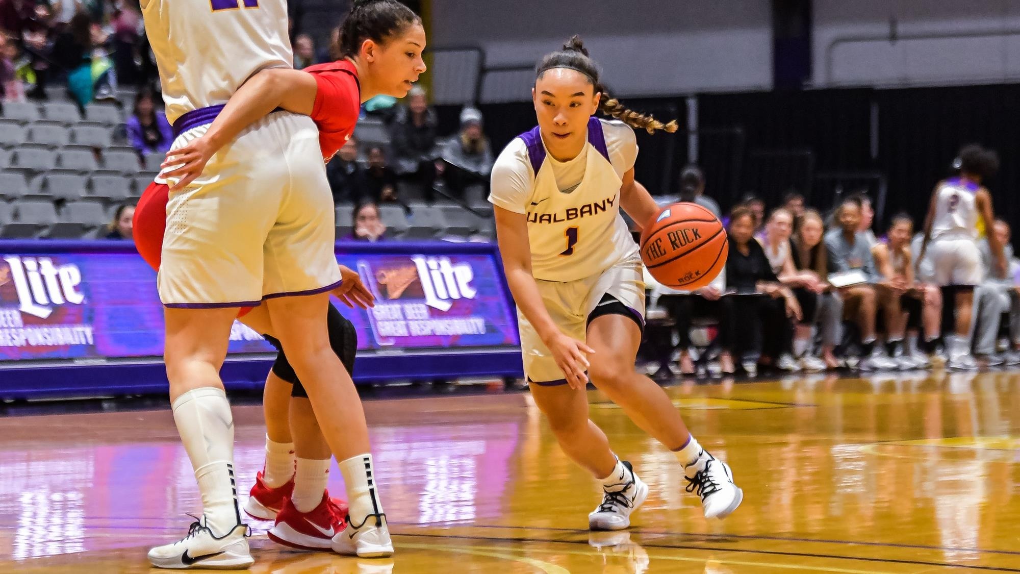 Izzy Om - 2020-21 - Women's Basketball - University at Albany Great Danes