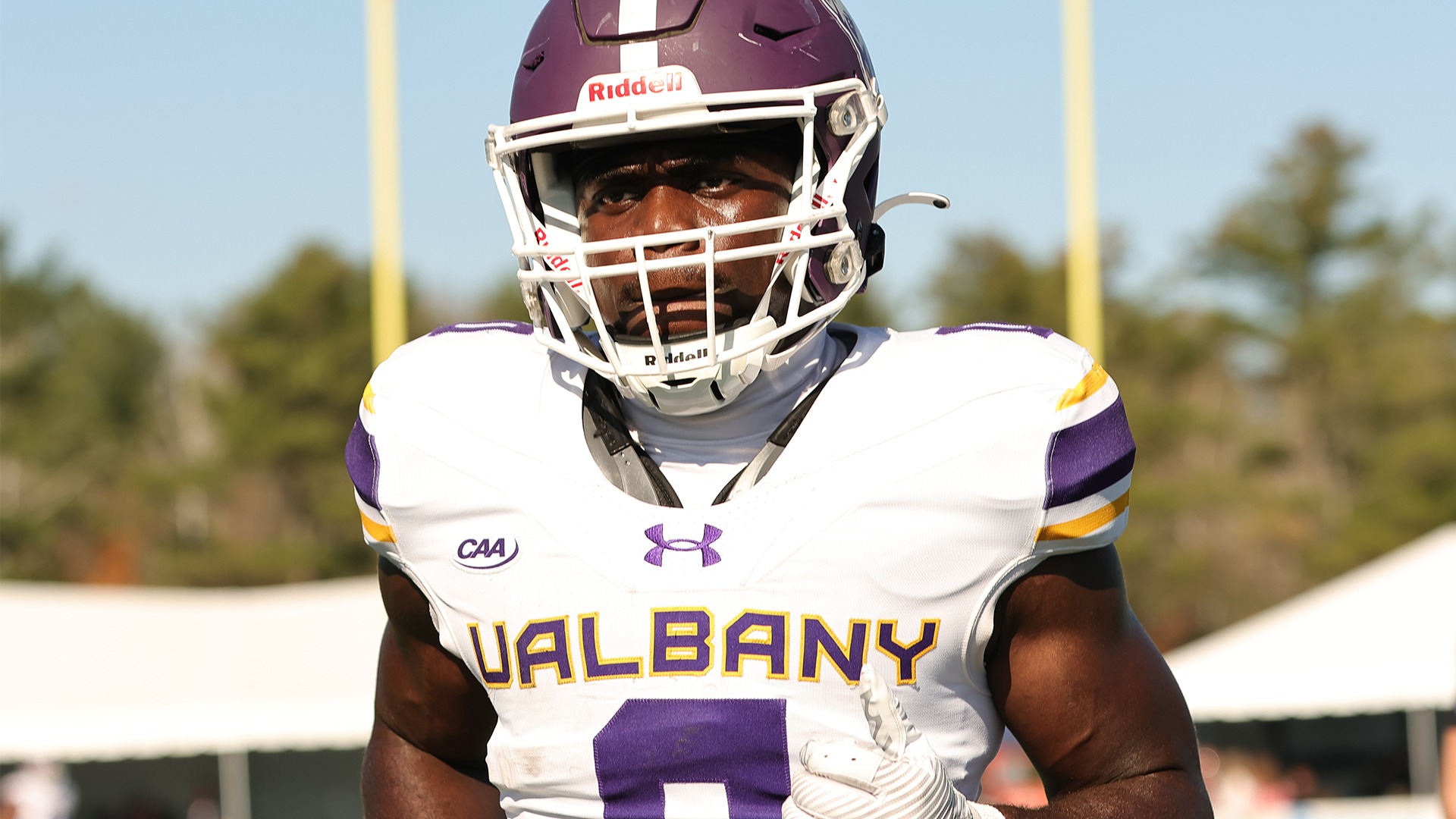 Football Cruises to Road Win Over Maine - University at Albany Great Danes