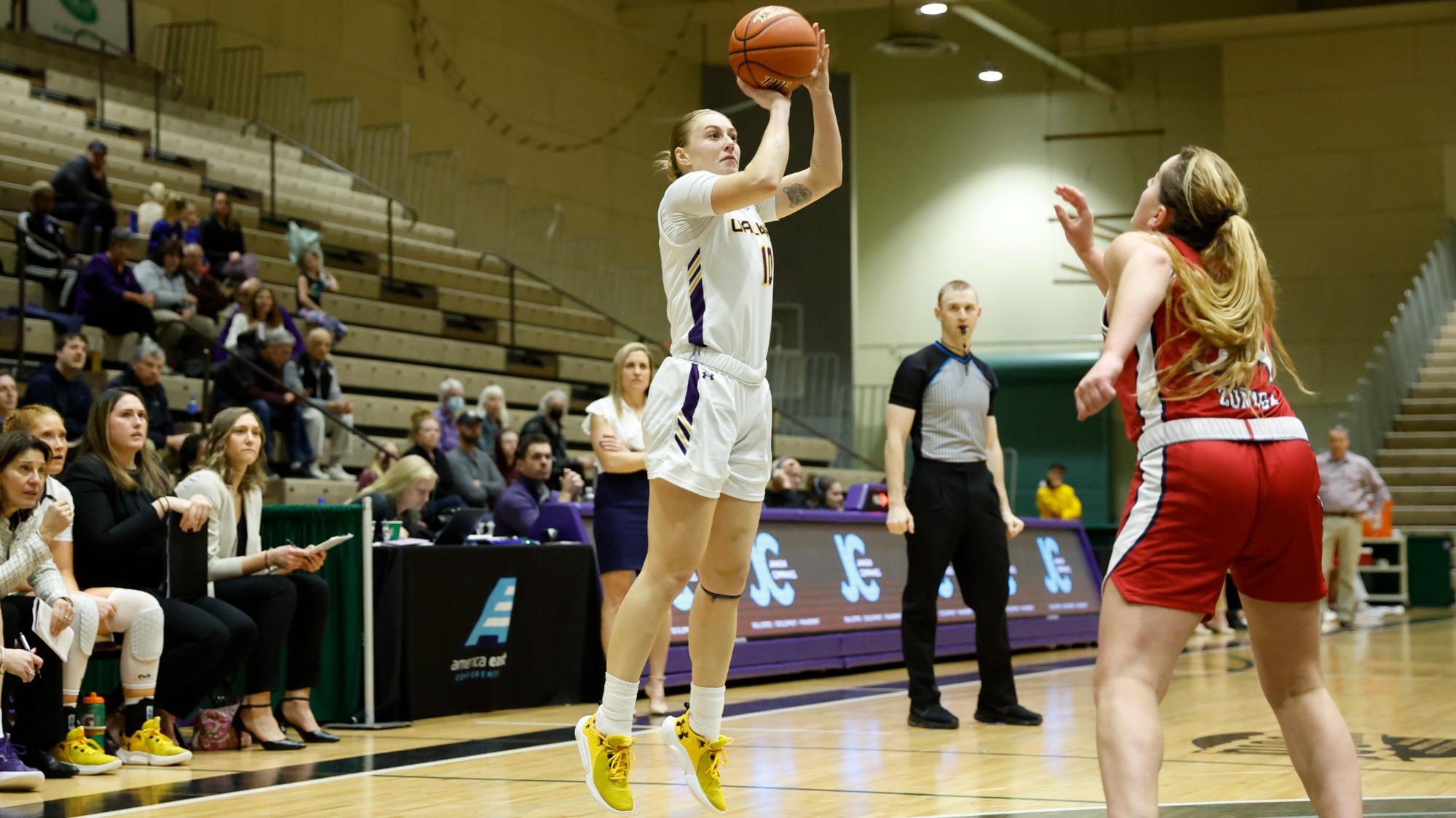 Ellen Hahne - 2022-23 - Women's Basketball - University at Albany Great ...