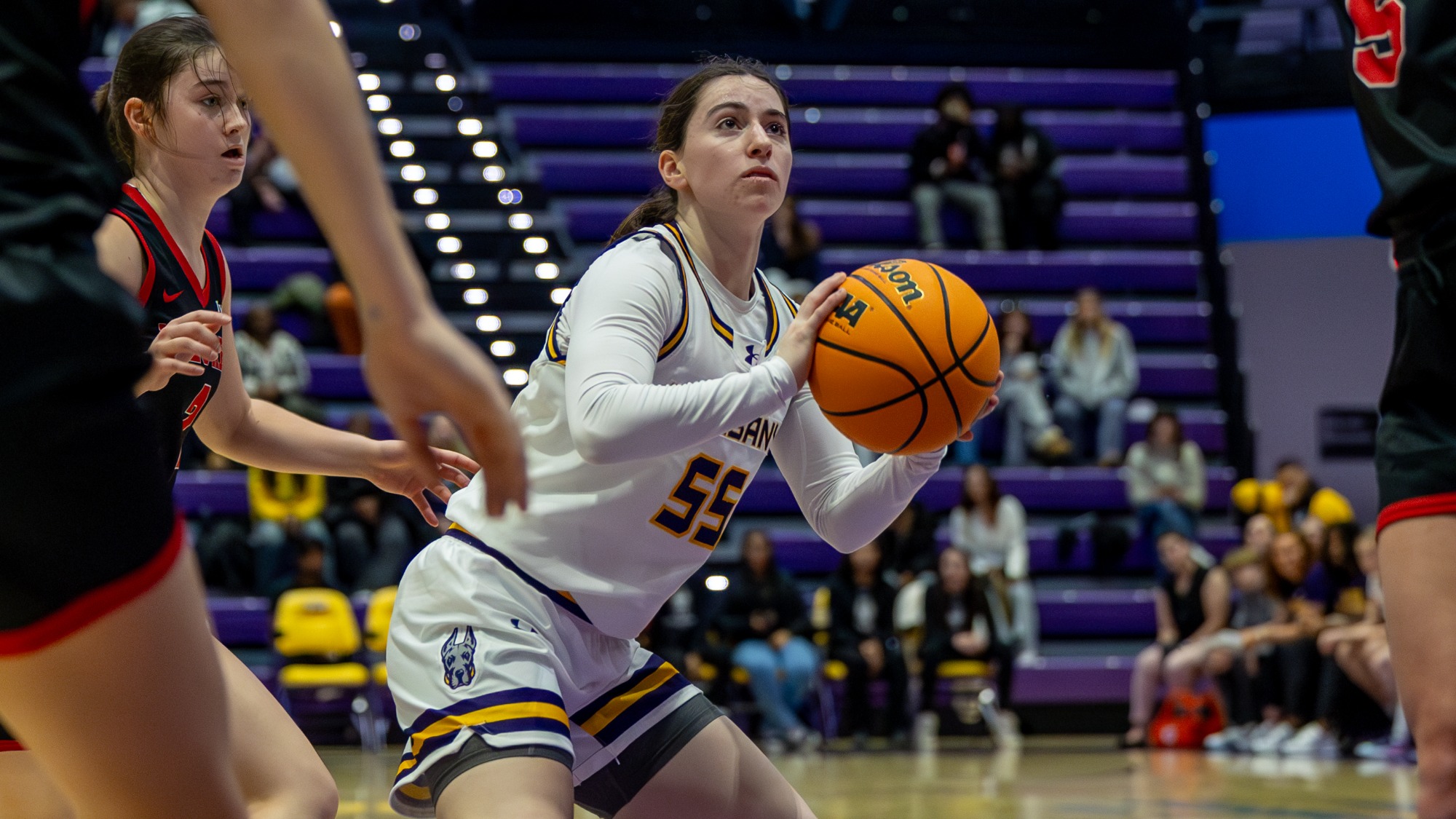 Women’s Basketball Coach Colleen Mullen Signs Contract Extension ...