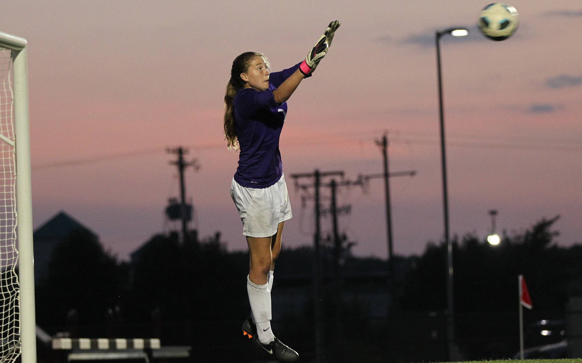 Sara Cavanagh - 2016 - Soccer - Little Rock Athletics