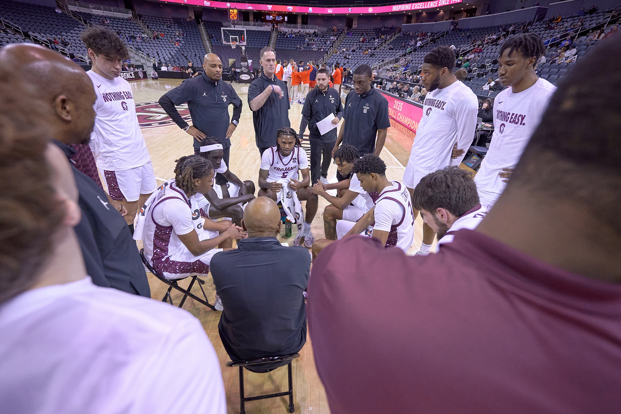 Trojans Aiming for Six Wins in a Row, Share of First Place Against ...