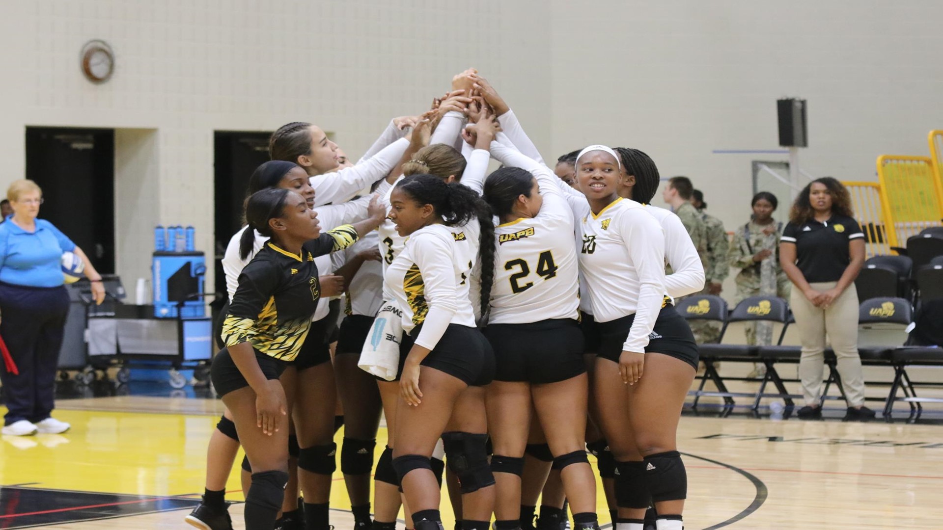 Bri-Anna Armstrong - Volleyball - UA Pine Bluff Athletics