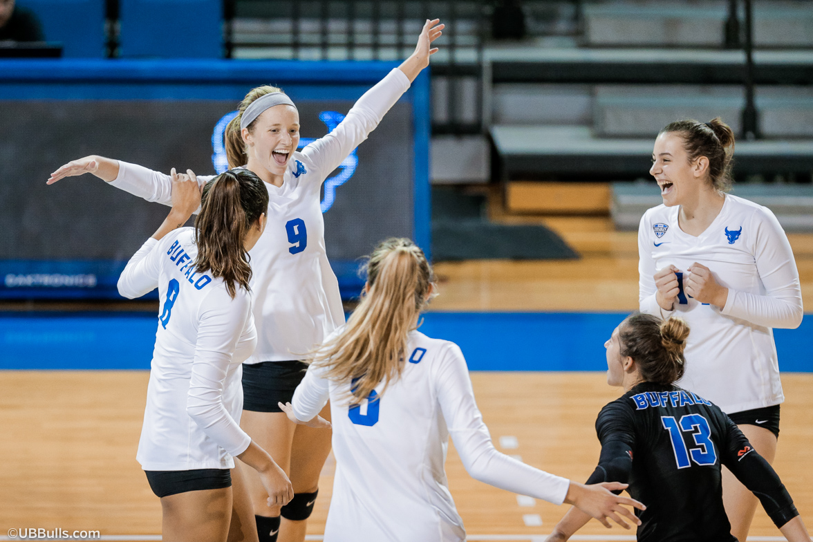 Bulls Chip Away; Defeat Central Michigan In Five Sets - University at ...