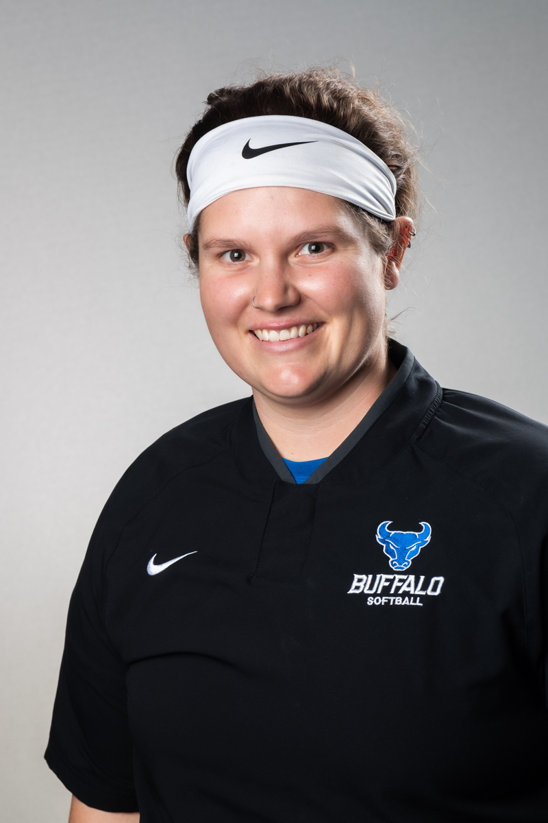 Natalie Ruechel - Volunteer Assistant - Softball Coaches - University ...