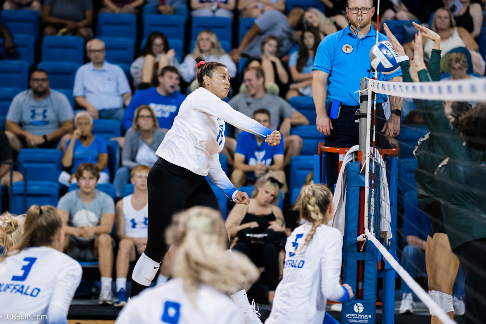 Bulls Sweep Akron for First MAC Win of Season - University at Buffalo