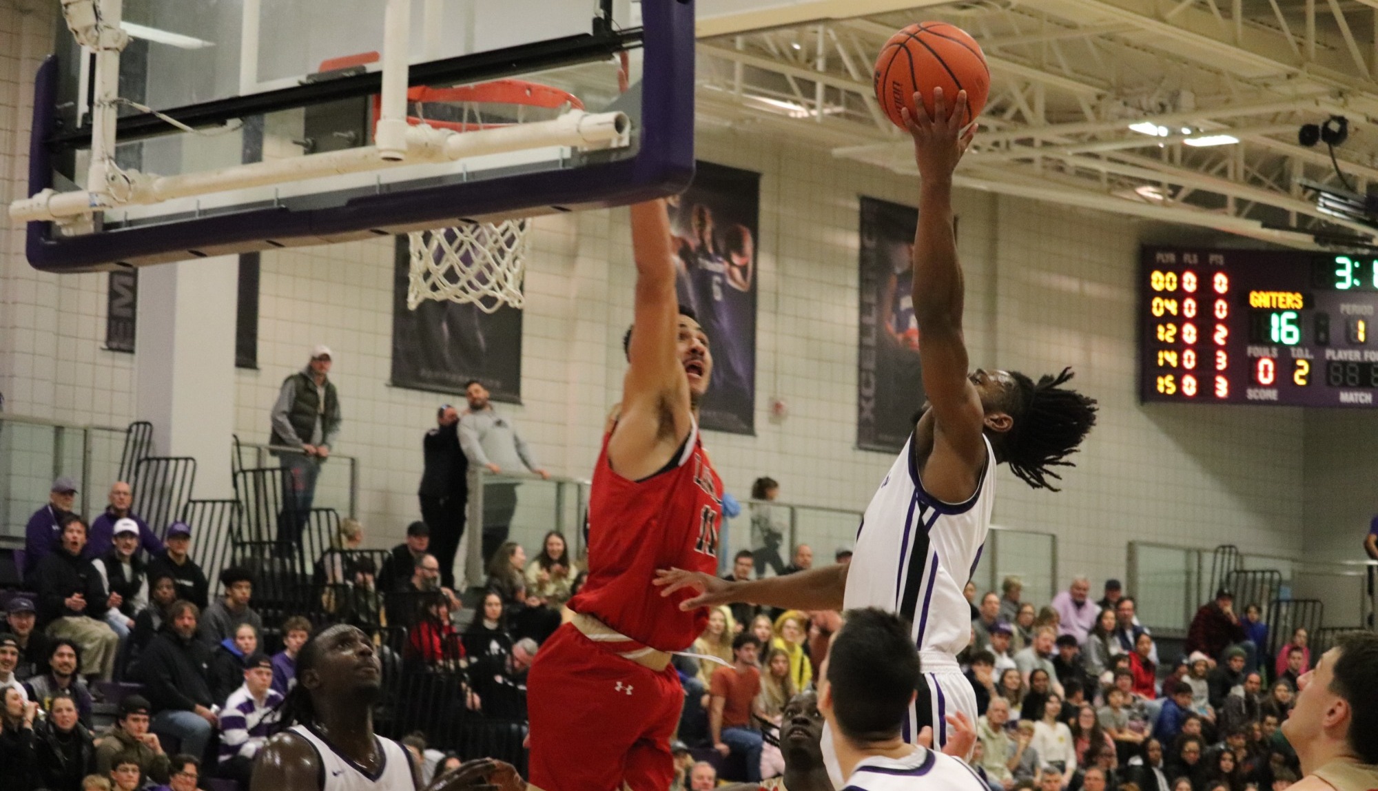 Gaiters cruise past Rouge et Or; improve to 3-0 in RSEQ - Bishop's ...
