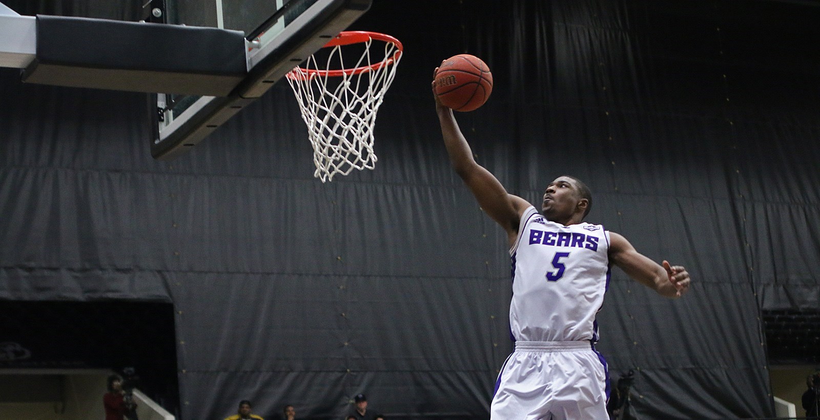 Justin Foreman - 2015-16 - Men's Basketball - University of Central ...