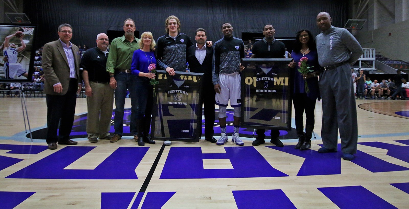 Justin Foreman - 2015-16 - Men's Basketball - University of Central ...