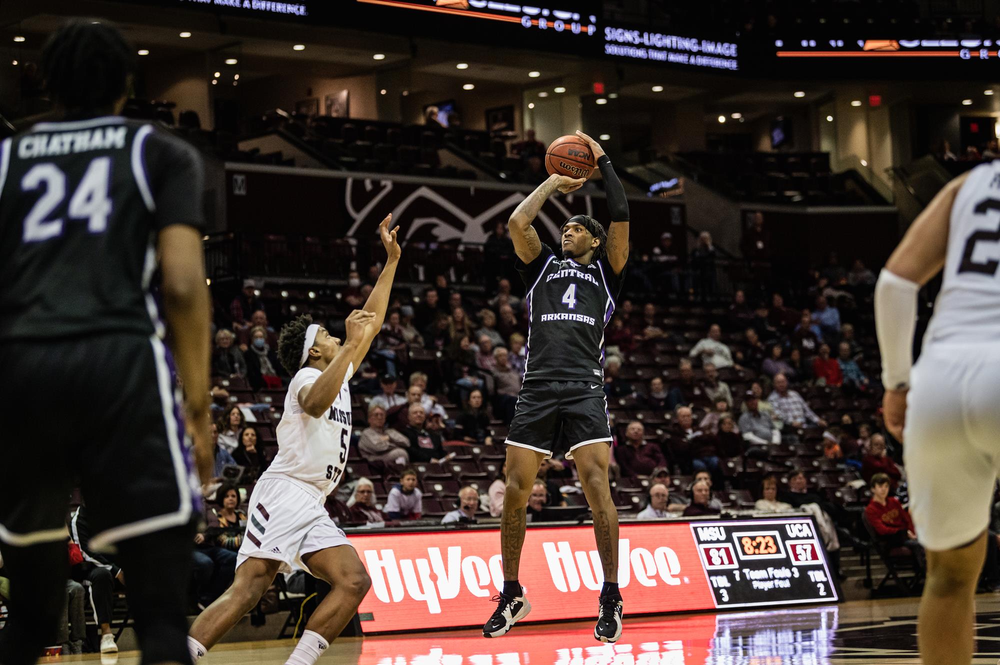 Darious Hall - 2021-22 - Men's Basketball - University of Central ...