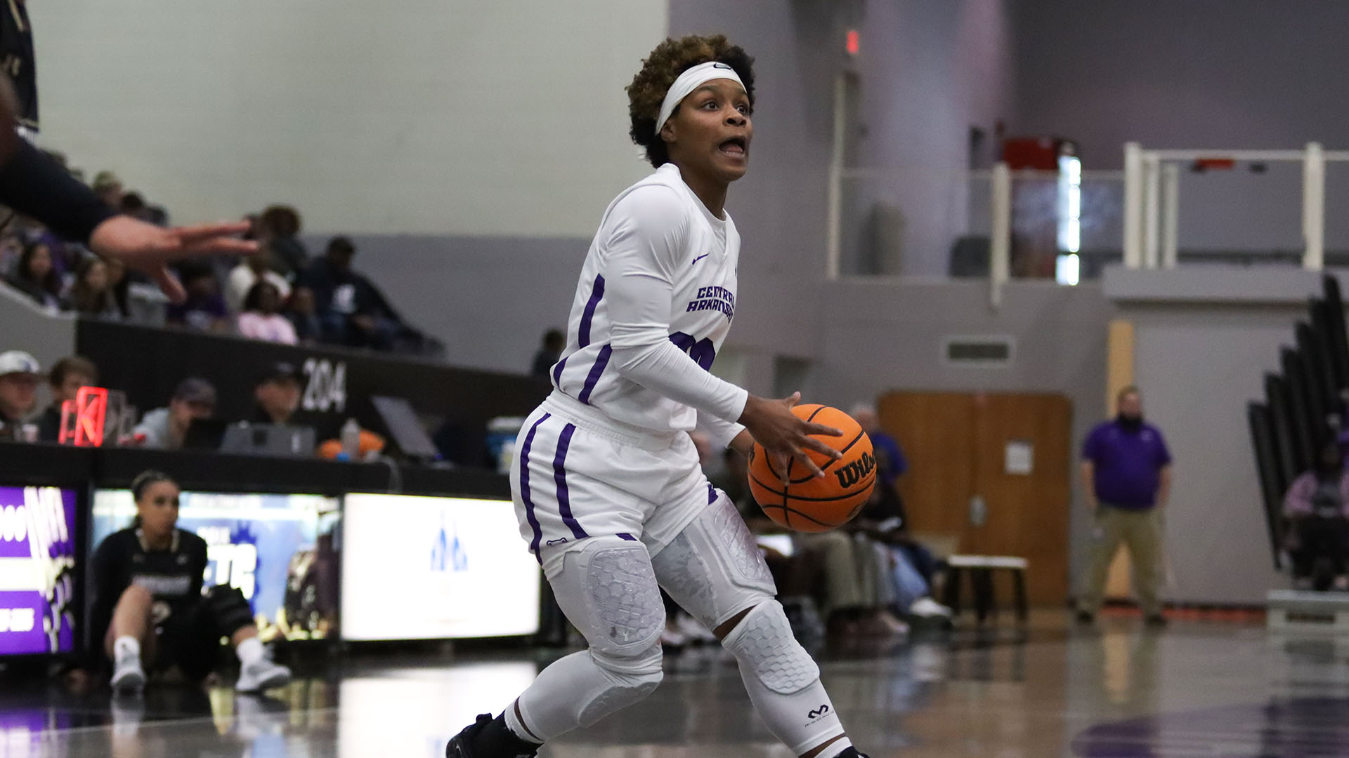 Sugar Bears Track South to Face Golden Lions - University of Central ...