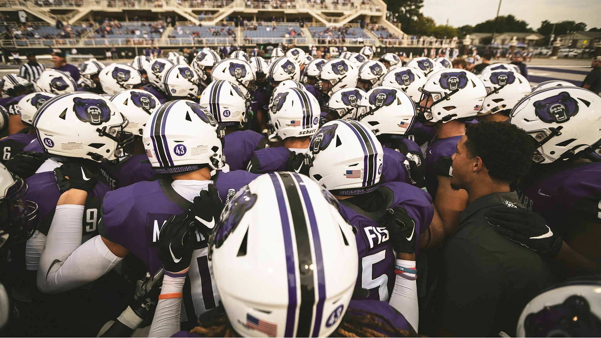 UCA UNVEILS NEW FOOTBALL TICKET PLANS - University of Central Arkansas ...
