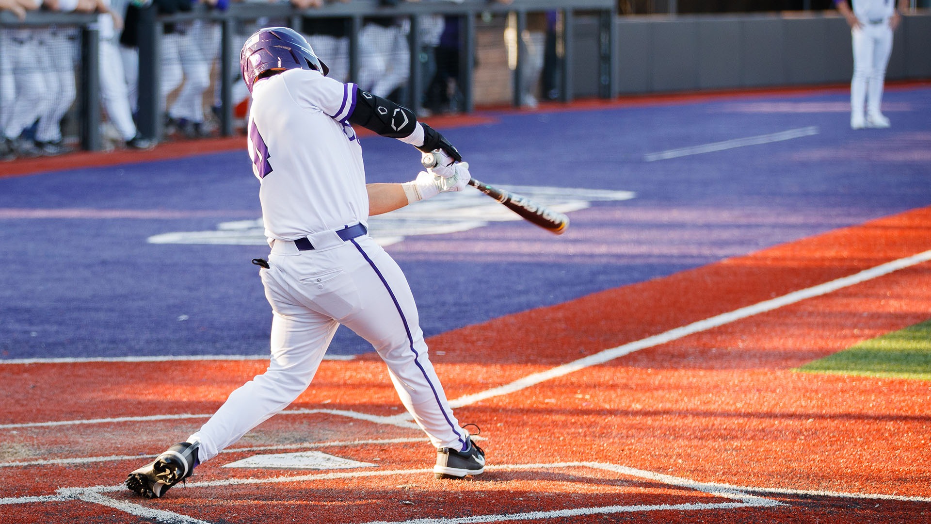 DOLPHINS EDGE BEARS IN ASUN SERIES OPENER - University of Central ...