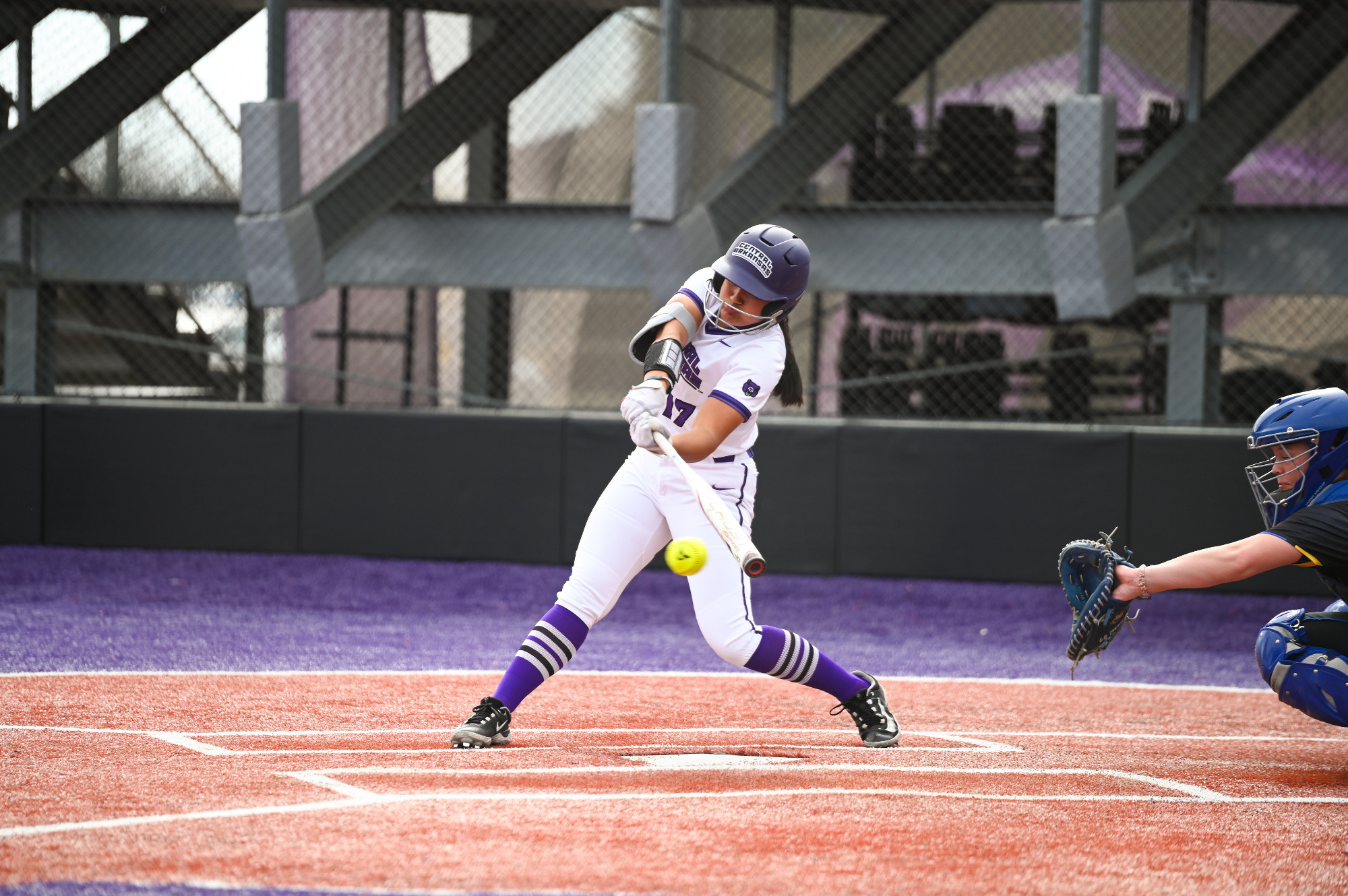 Softball Set for First Meeting with Queens - University of Central ...