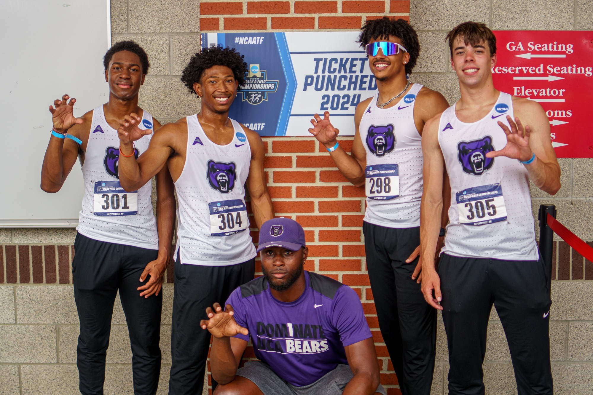 Men's 4x100m Qualify for NCAA Semifinals - University of Central ...