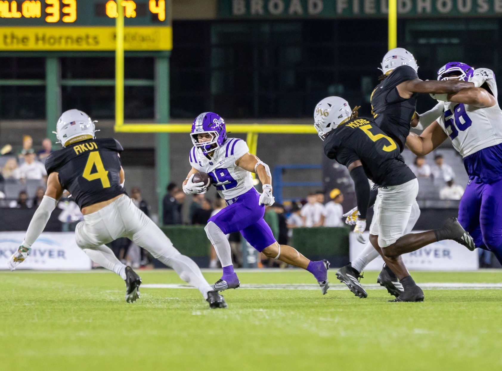 Bears Back on the Stripes - University of Central Arkansas Athletics