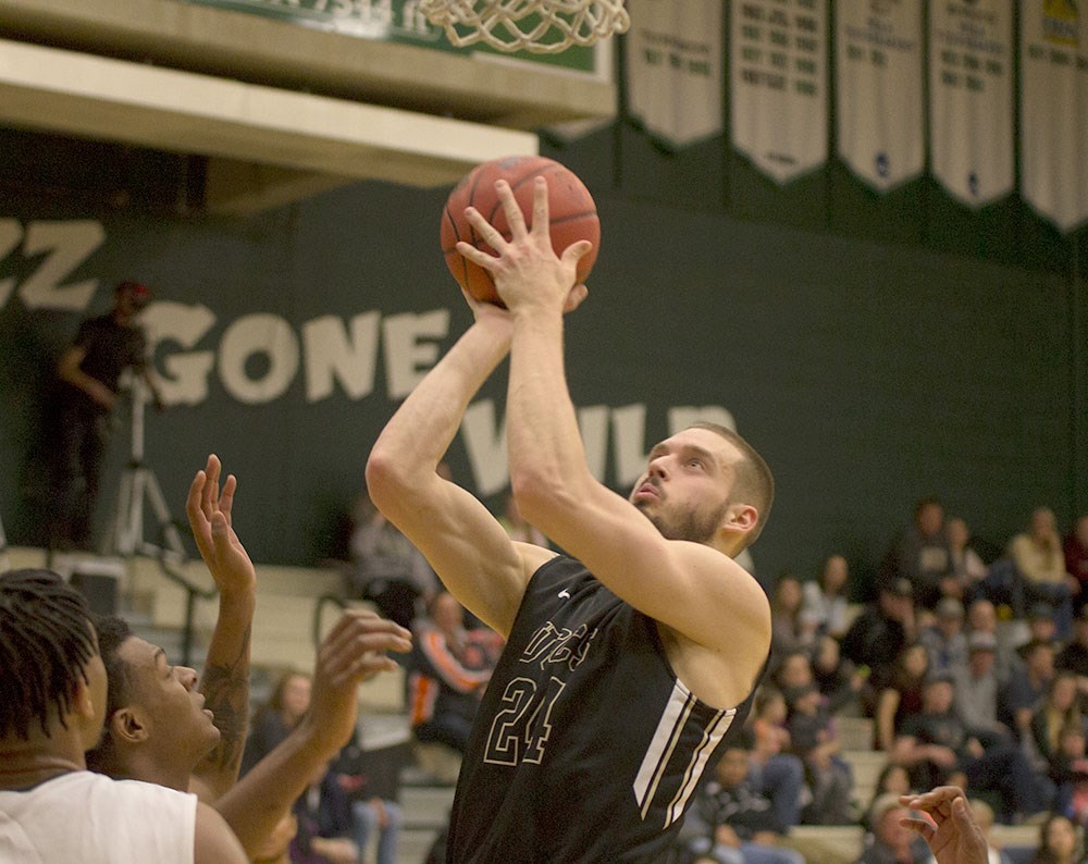 Dalton Patten - Men's Basketball - UCCS Athletics
