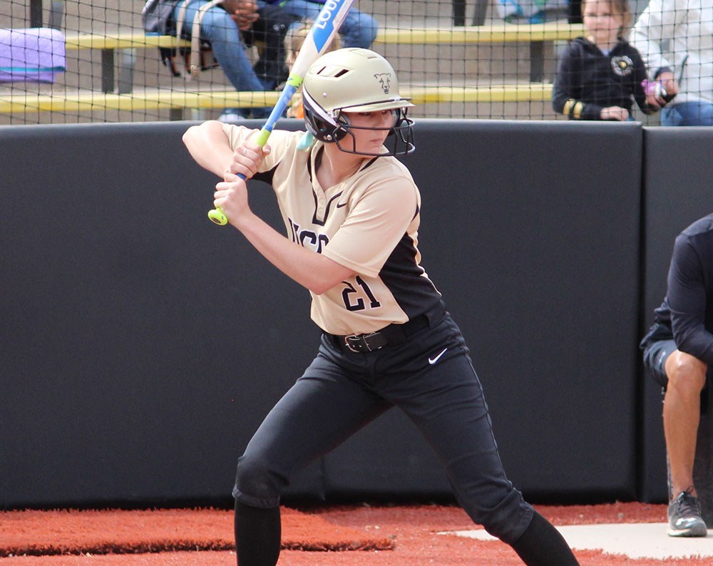 Nikki Hoffman - Softball - UCCS Athletics