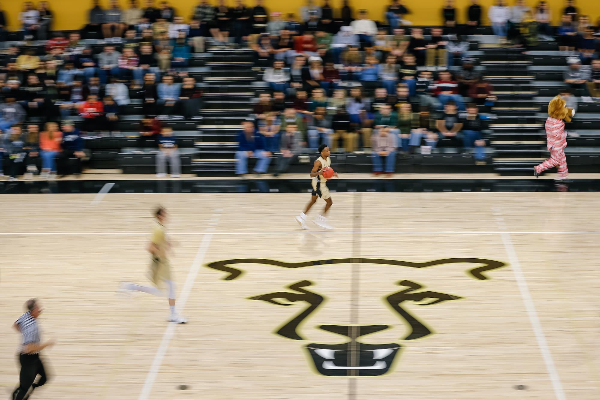 Isaiah Wilson - Men's Basketball - UCCS Athletics