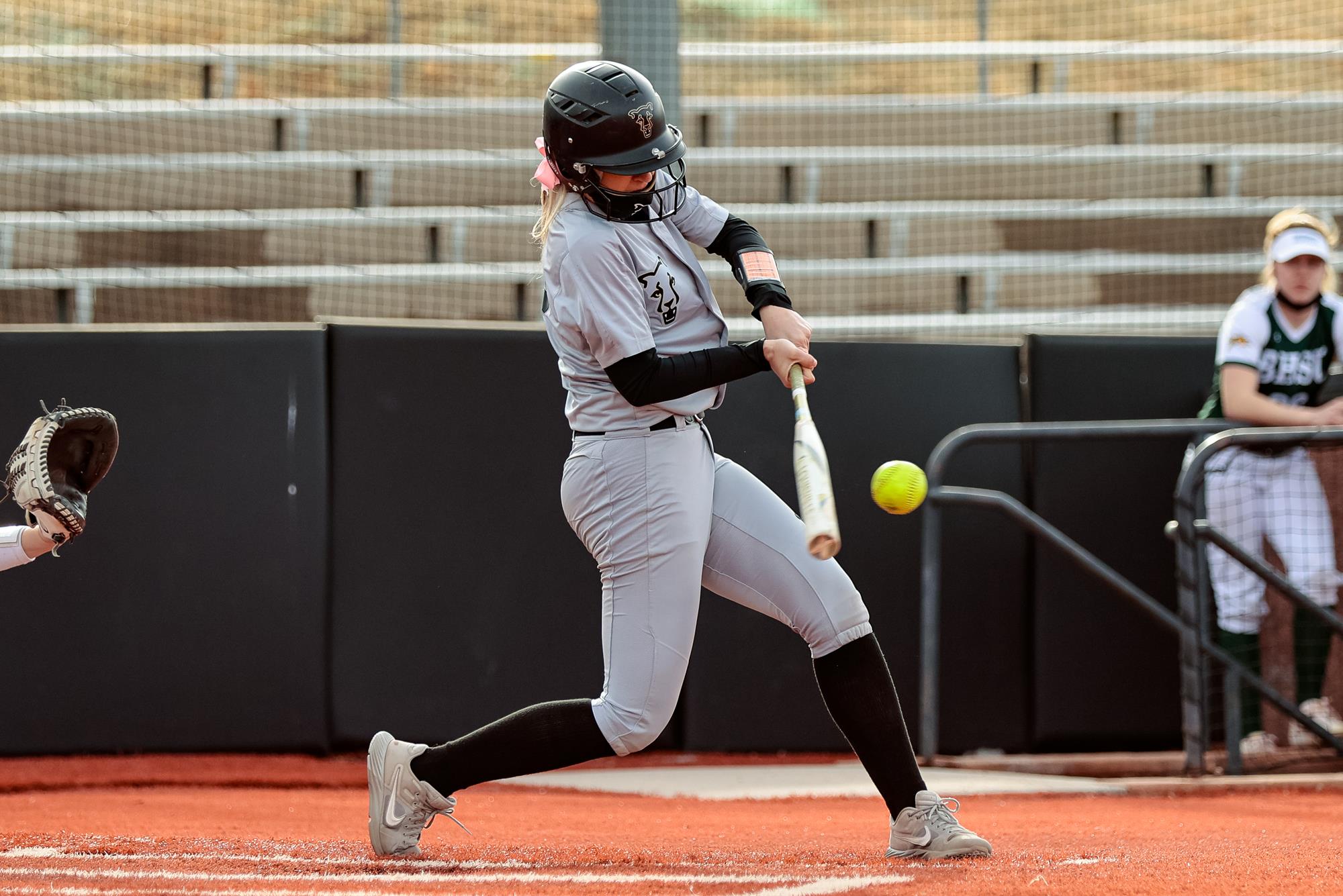 Taylor Humphries - Softball - UCCS Athletics