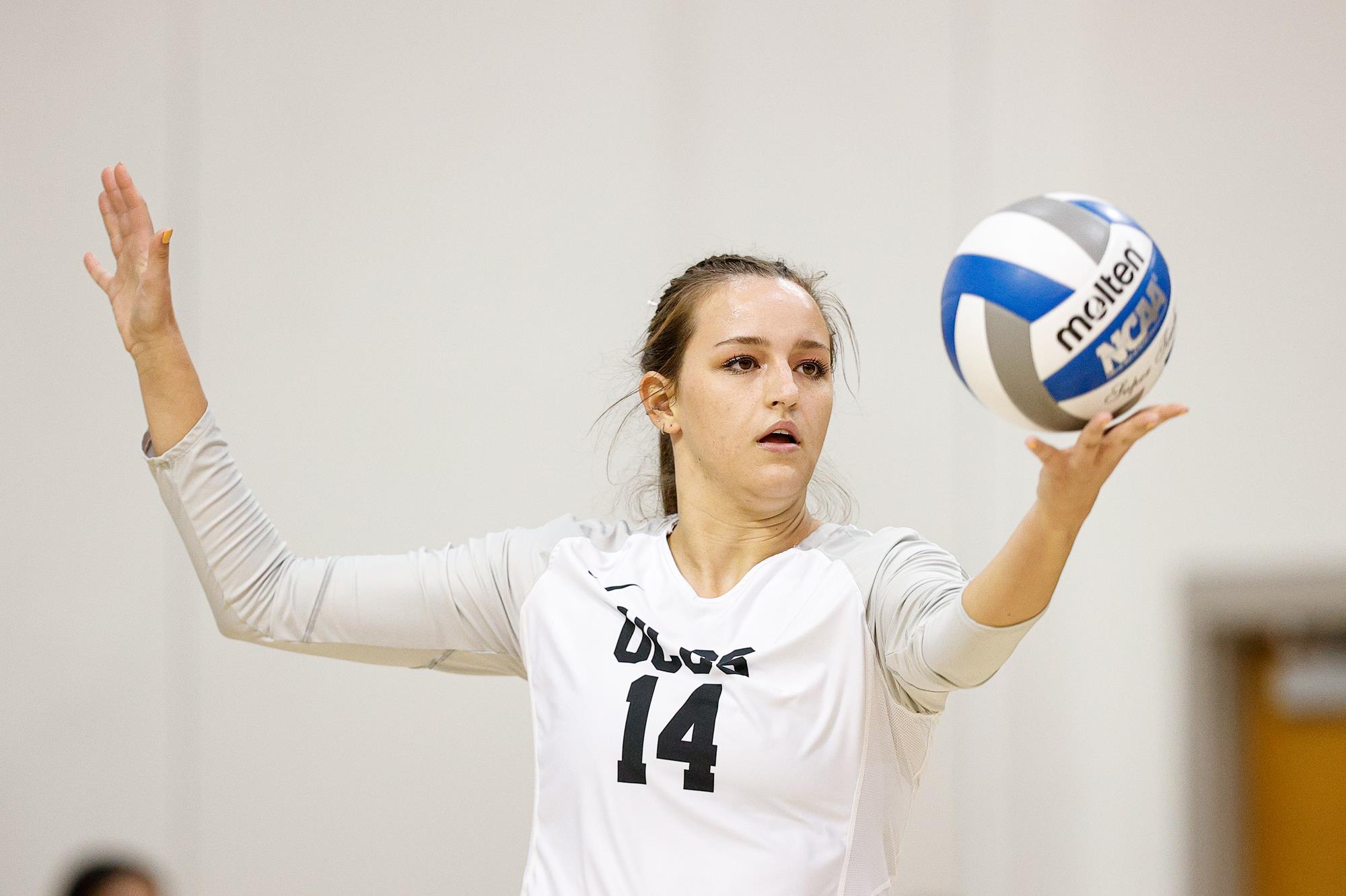 Julia Geiger - Volleyball - UCCS Athletics