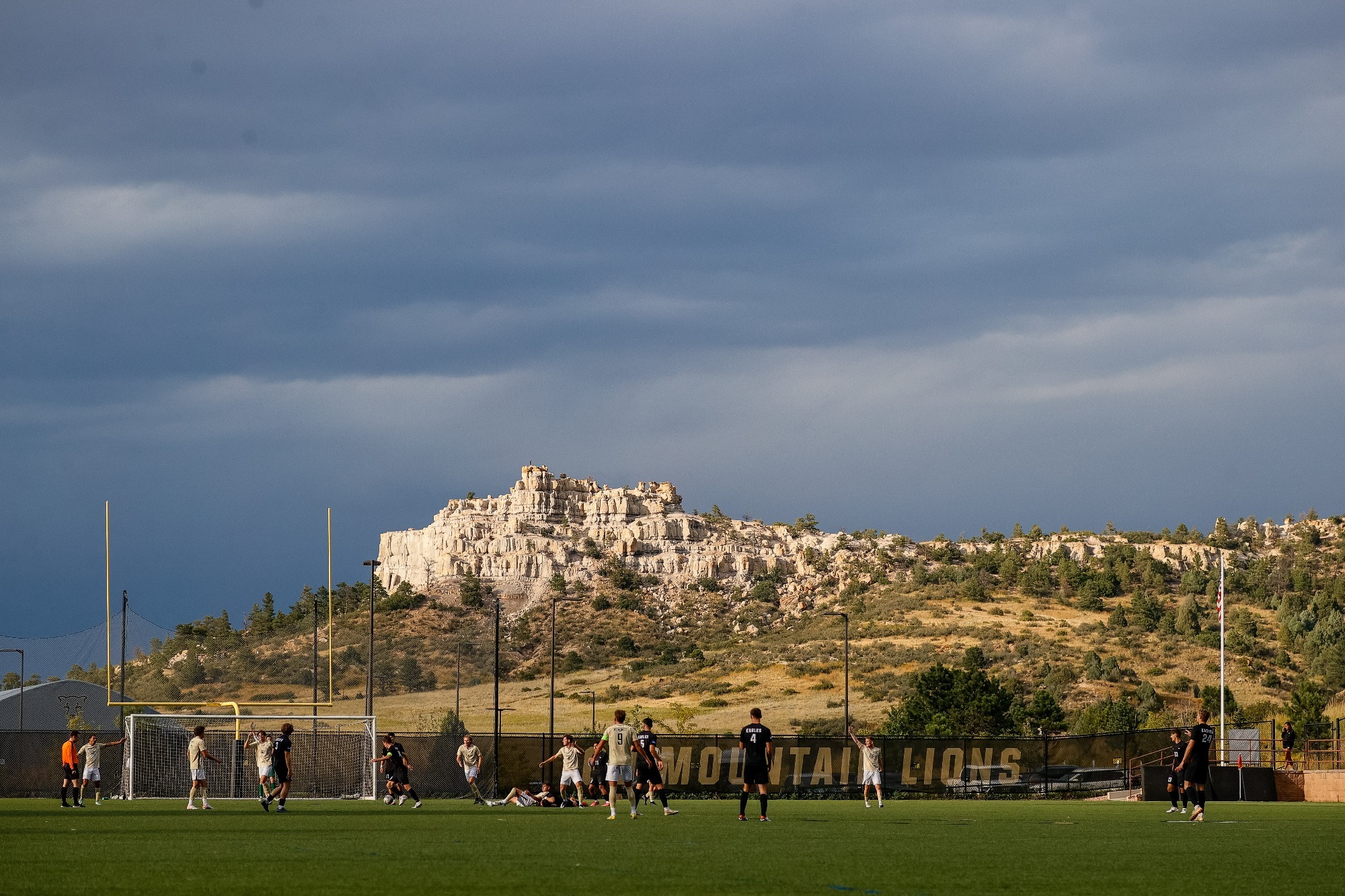 Mountain Lions Fall to MSU Denver on Last Minute Goal, 1-0 - UCCS Athletics