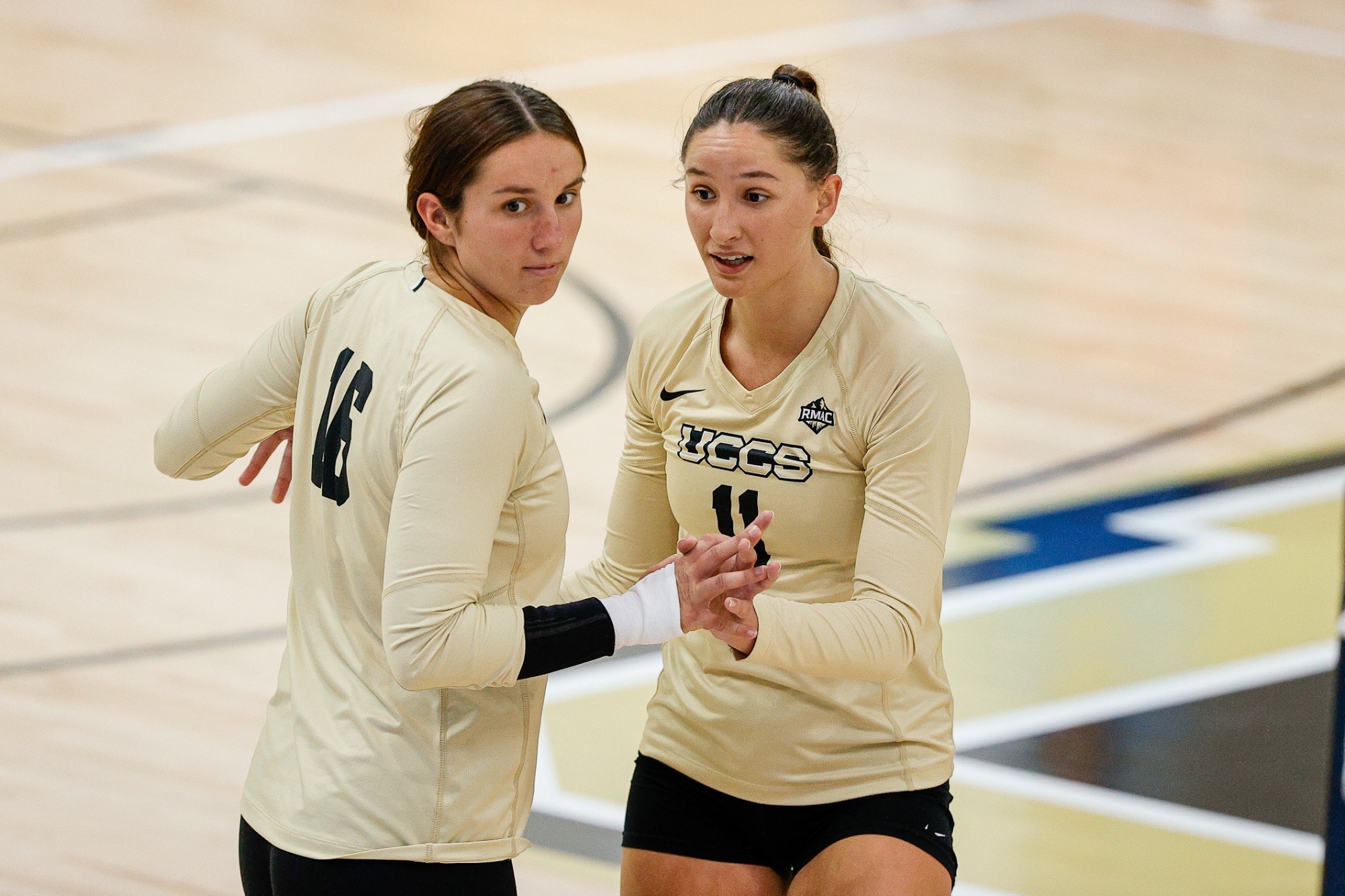 Isabel Hudspeth - Volleyball - UCCS Athletics