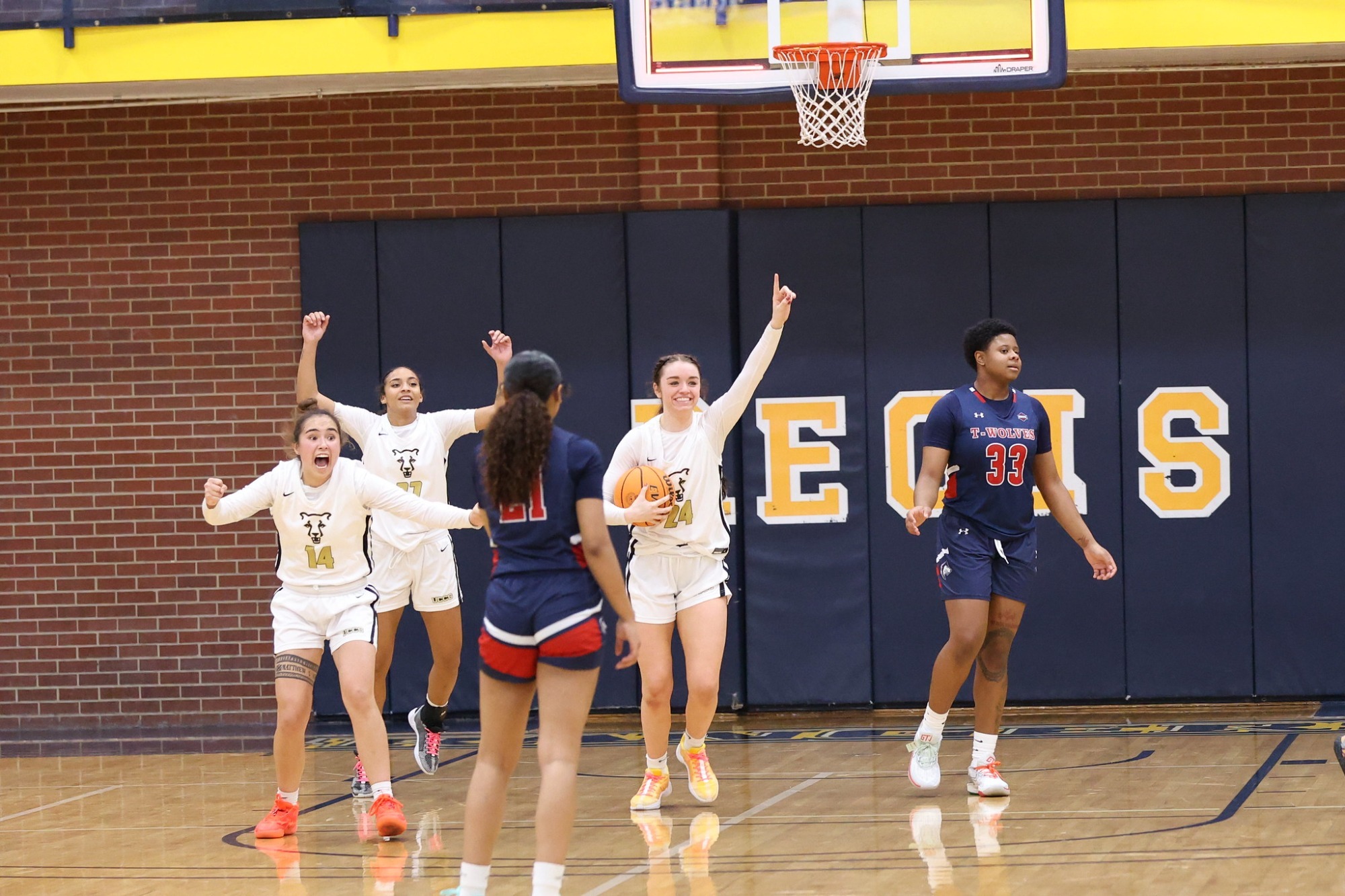 Women’s Basketball Advances to RMAC Championship Game with 58-54 Win ...
