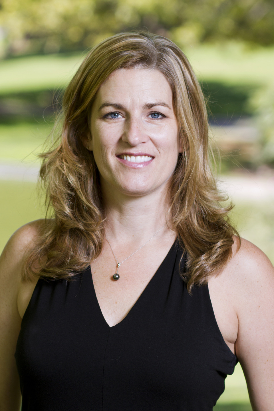 Holmes Leaves UC Davis Volleyball Coaching Position - UC Davis Athletics