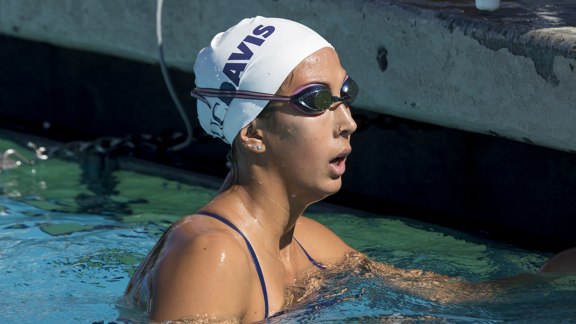 Solie Laughlin - Women's Swimming & Diving - UC Davis Athletics