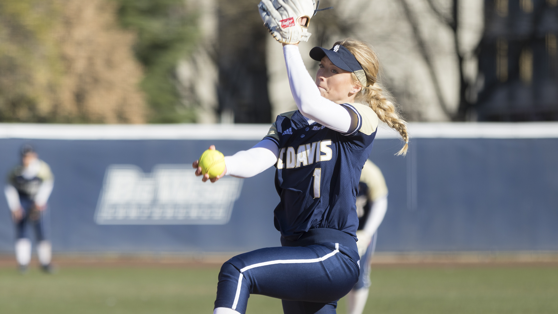 Kibby, Yanez fire shutouts in sweep of Marist - UC Davis Athletics