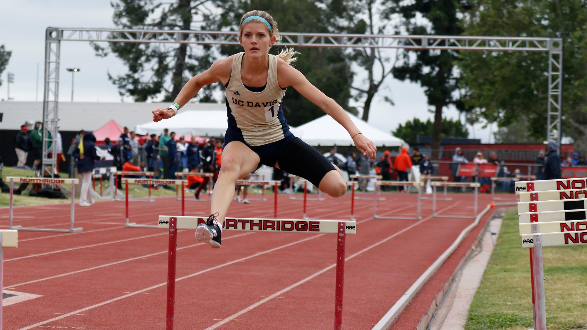 Erinn Beattie - Track and Field - UC Davis Athletics