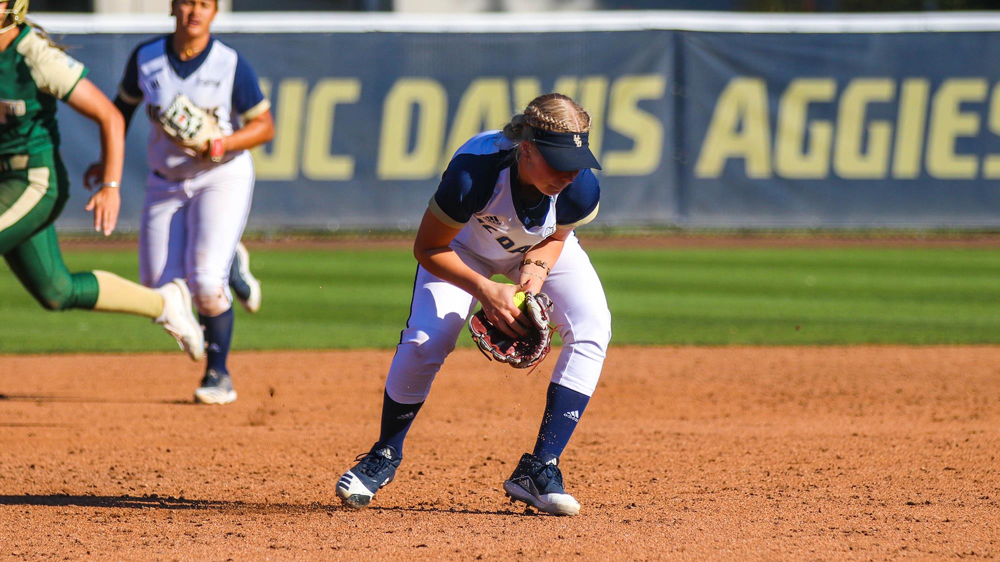 Leah Polson - Softball - UC Davis Athletics