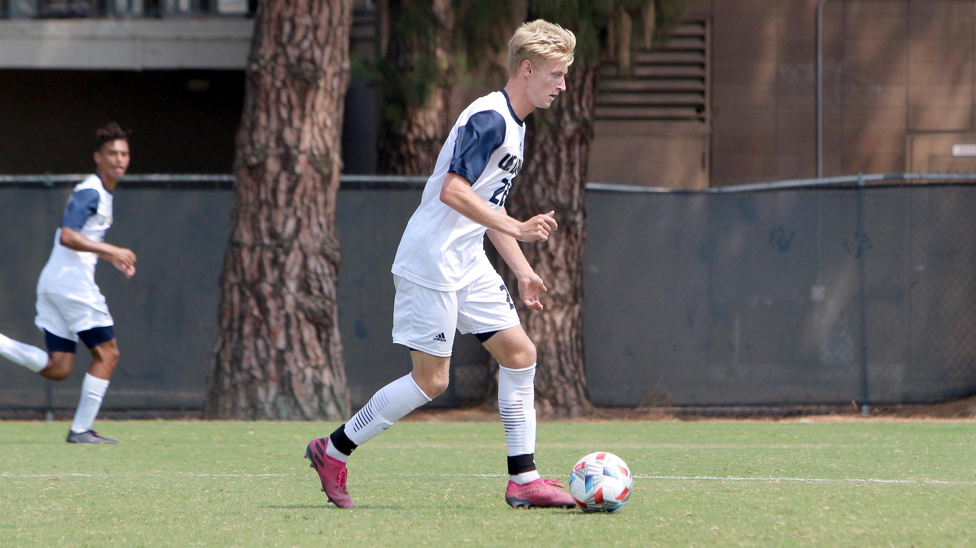 Nico Smith - Men's Soccer - UC Davis Athletics